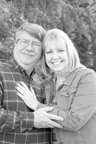 Fisher, Harker to wed in July | News, Sports, Jobs - North Tama Telegraph